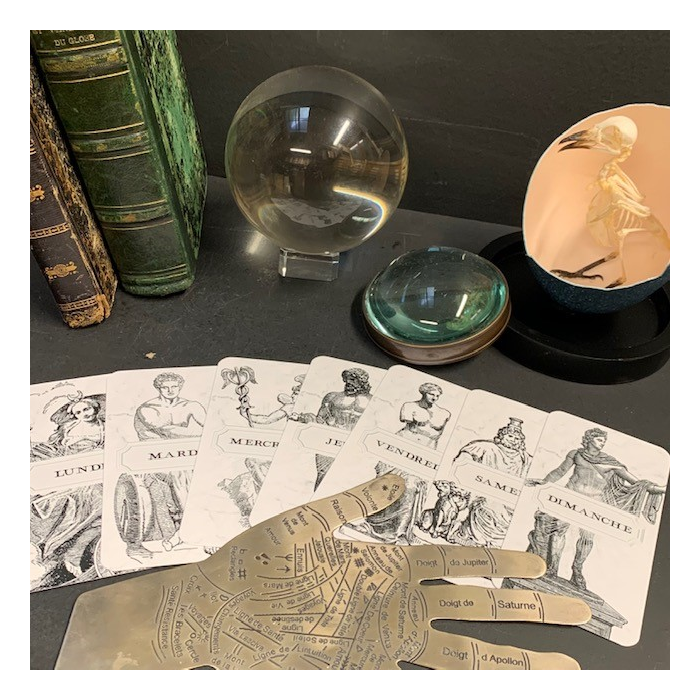 Oracle - Divination Game: Augur