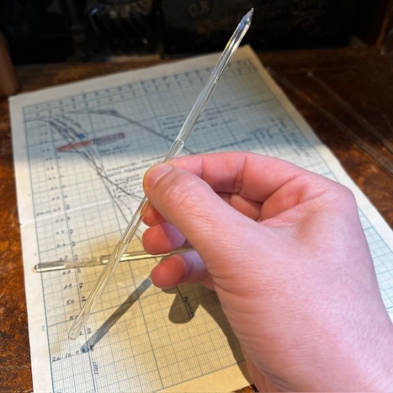 Crin de Florence - Fil naturel pour suture en chirurgie - 1955