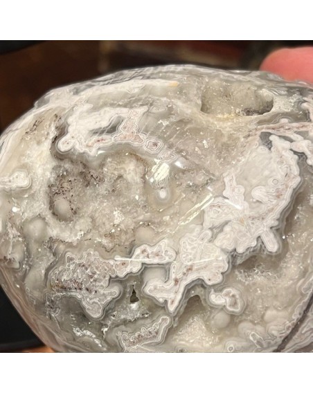 Oeuf d'Agate sur socle - Madagascar - Teintes naturelles