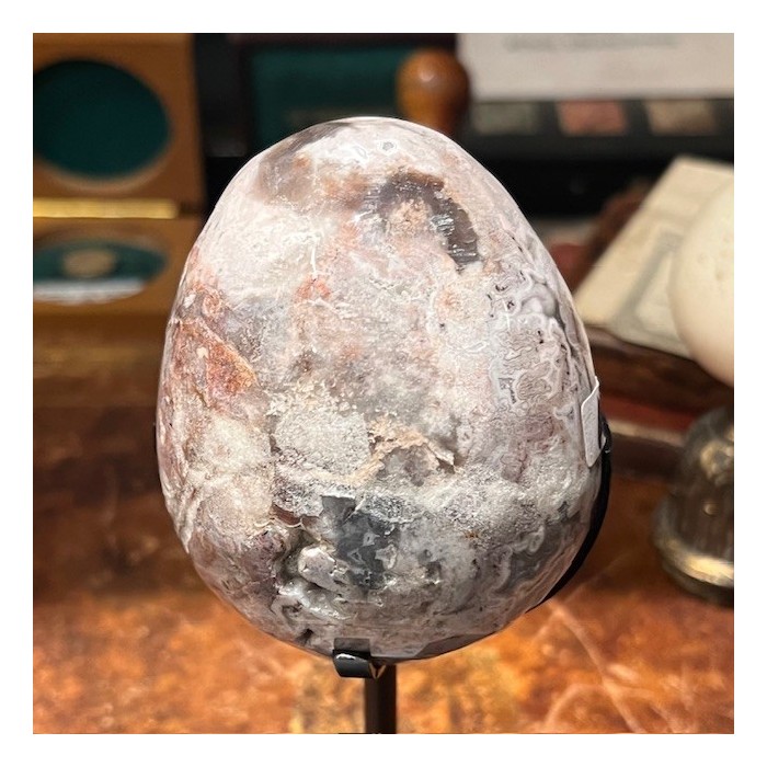 Oeuf d'Agate sur socle - Madagascar - Teintes naturelles